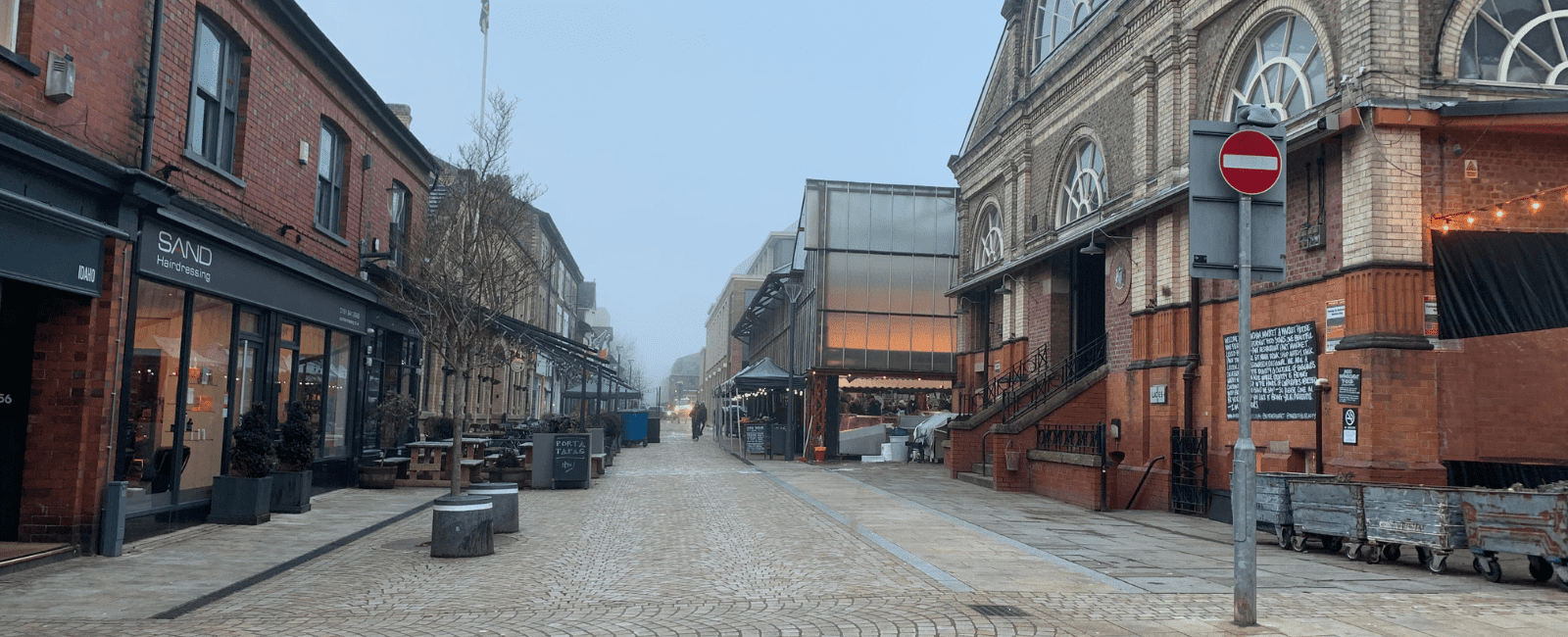 5 Best Charity Shops in Altrincham - The Style Cycle