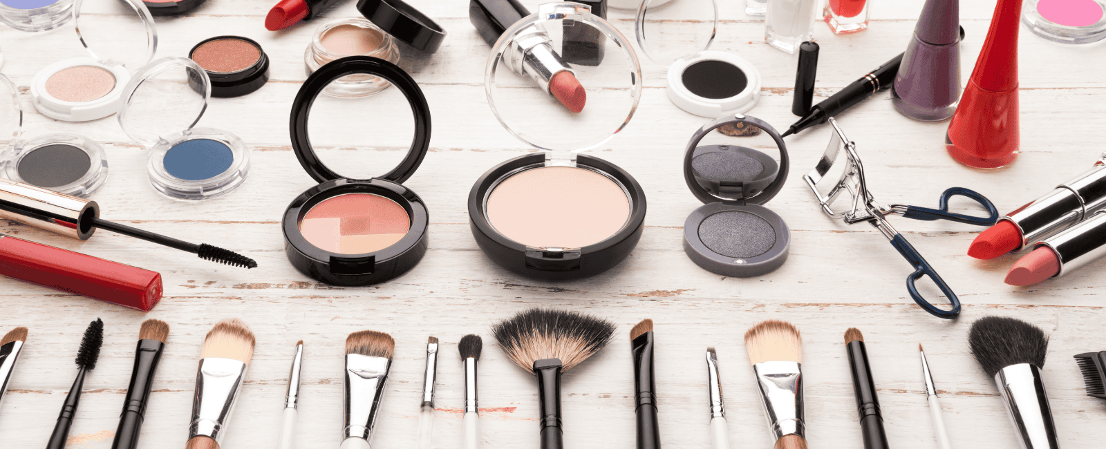 19 Sustainable Makeup Brands for a Greener Beauty Routine - The Style Cycle